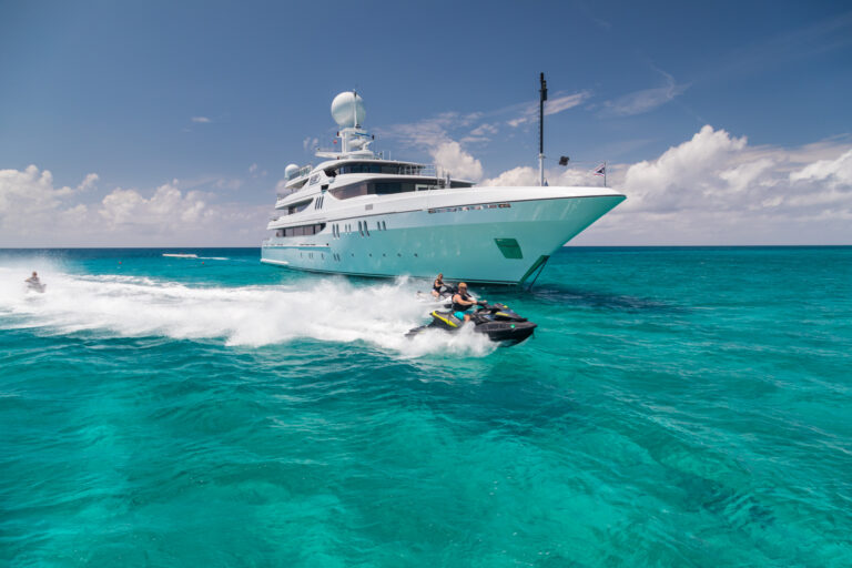 Luxury Yachts for Sale | Purchase a Yacht | Worth Avenue Yachts