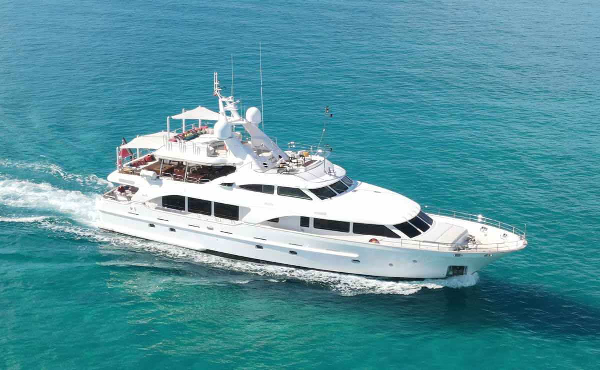 100ft Yachts for Sale | Worth Avenue Yachts