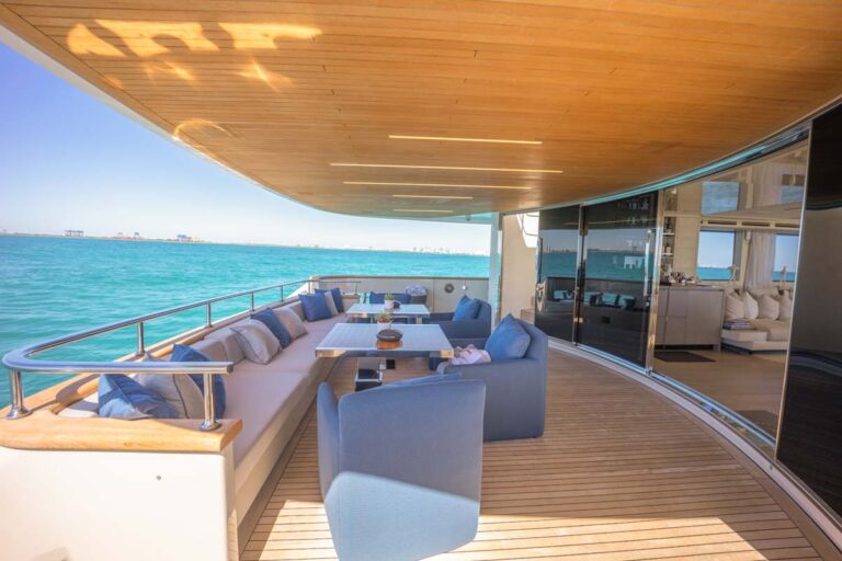 Luxury Yachts for Sale | Purchase a Yacht | Worth Avenue Yachts