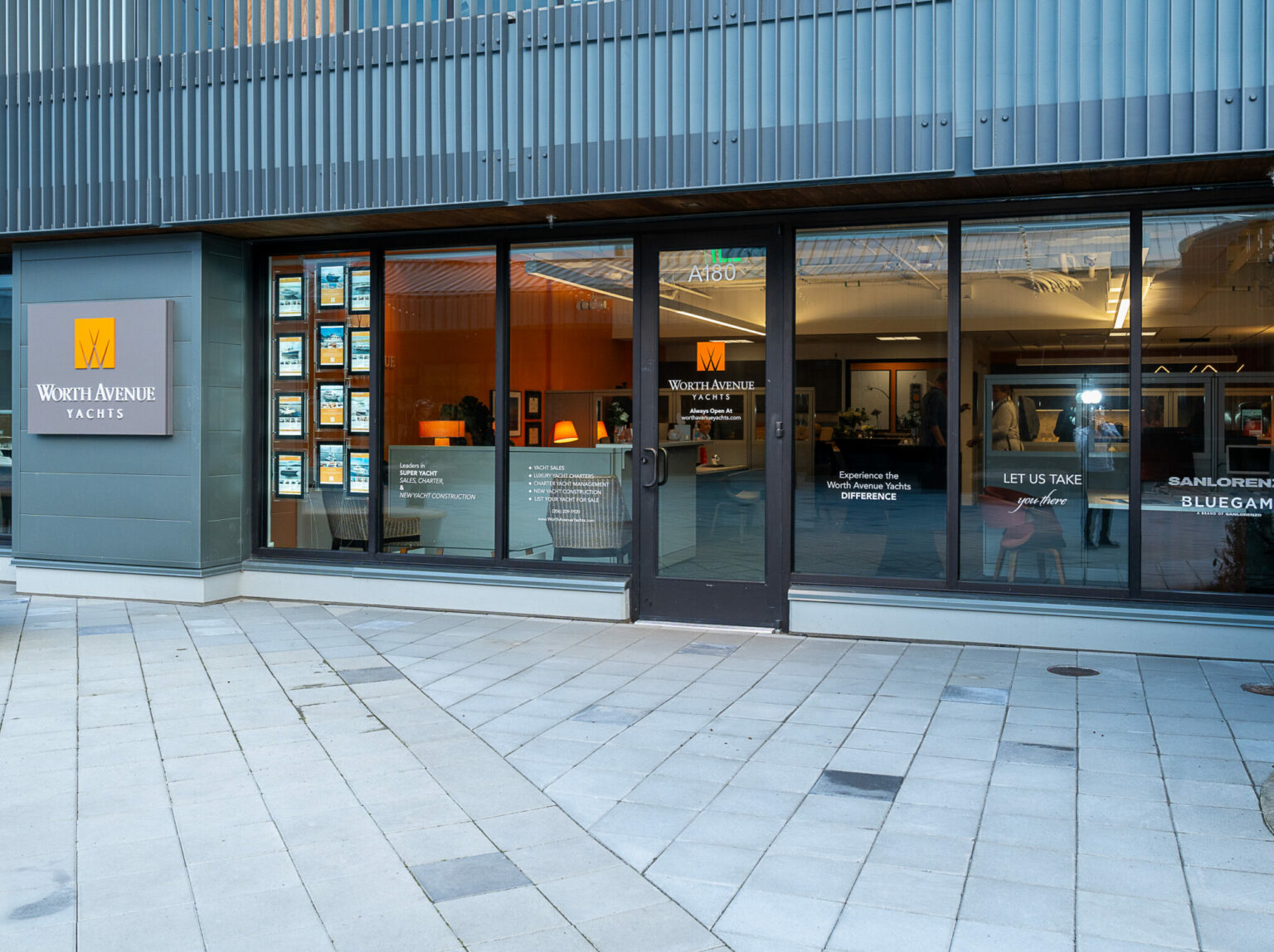 Seattle Yacht Brokers | Seattle Yacht Sales | Worth Avenue Yachts